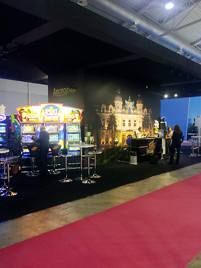 Pinball News - First and Free